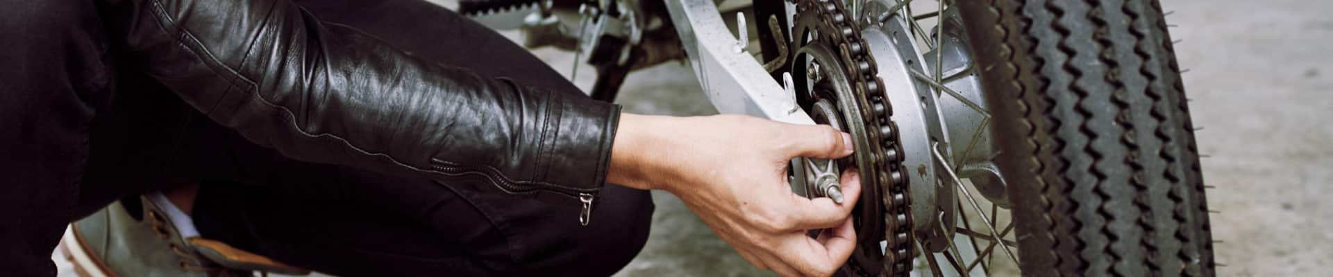 How to Perfectly Adjust a Motorcycle Chain: Essential Tips and Tricks ...
