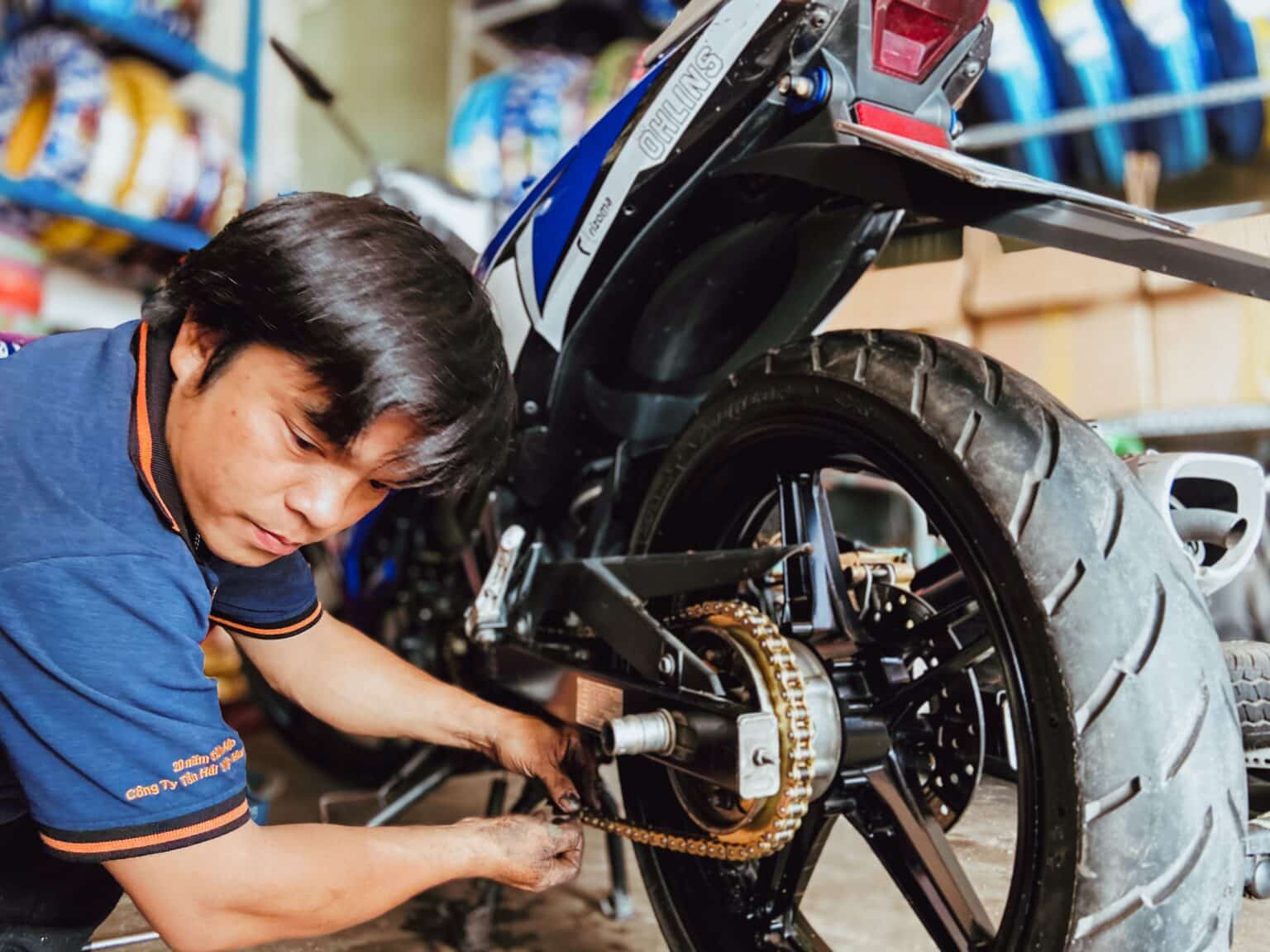 How to Become a Motorcycle Mechanic: A Step-by-Step Guide | Alpha Racing